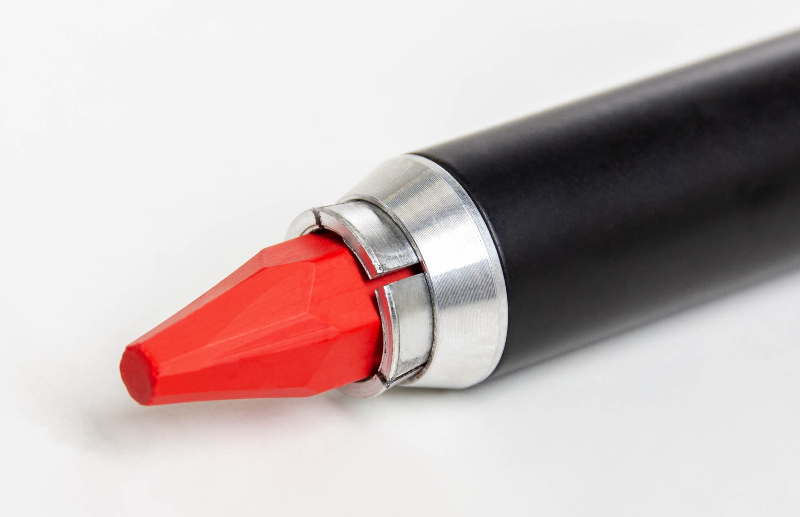 Porte-craie pour le marquage des crayons de couleur